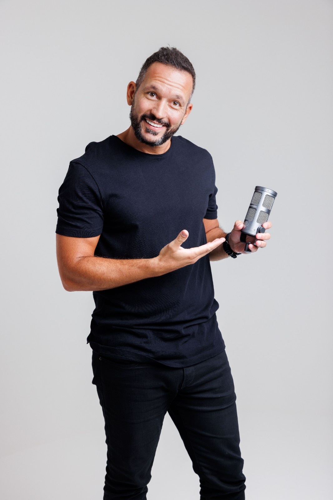 Luca Allam - Motivate Talent Luca Allam - Motivate Talent